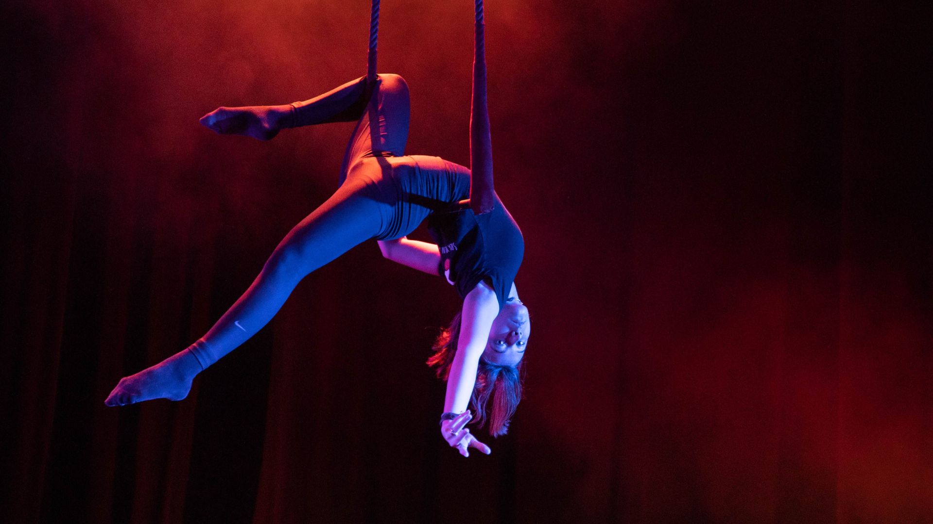 Cirkus Fuskabo – Cirkus kot umetnost, ki povezuje in opolnomoča.